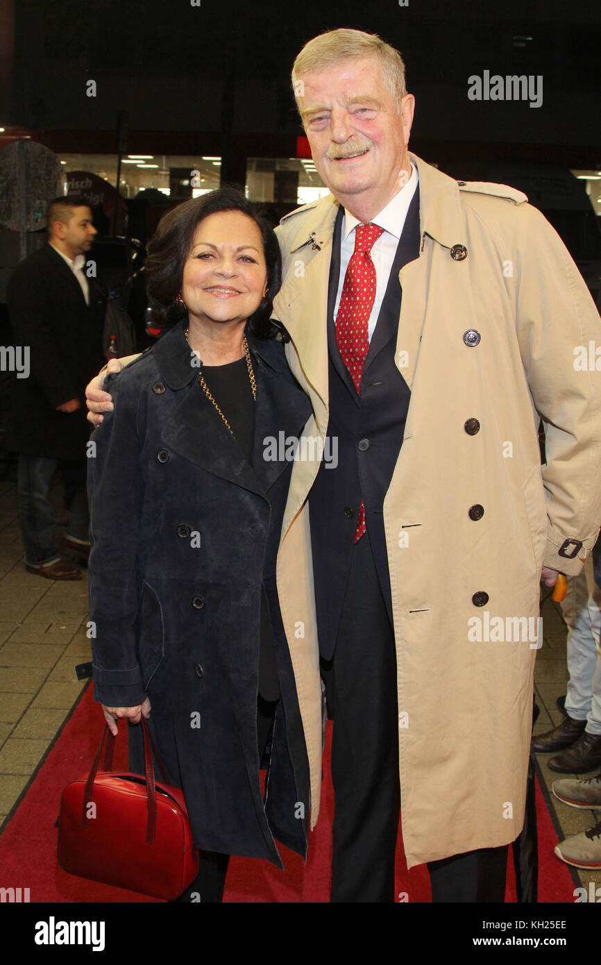 Premiere Hansa Theater in Hamburg Featuring: Sonja & Dr. Manfred ...