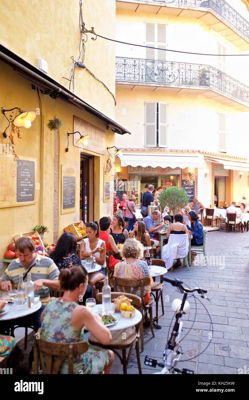 Streetside cafes, France Stock Photo - Alamy
