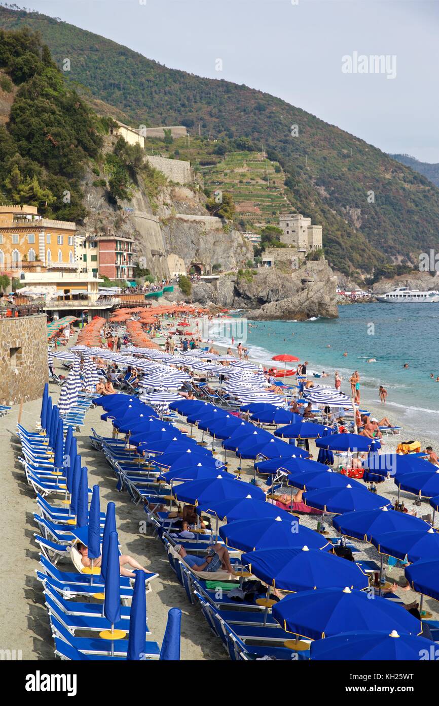 Beach beds, Alassio, Italy Stock Photo - Alamy