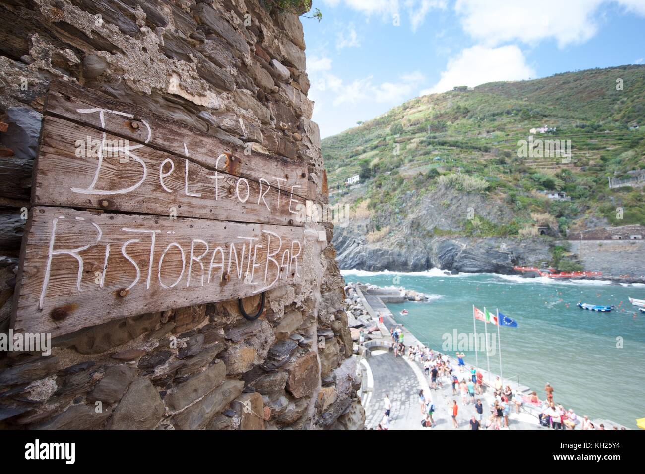Belforte restaurant and bar Cinque terre, Italy Stock Photo - Alamy