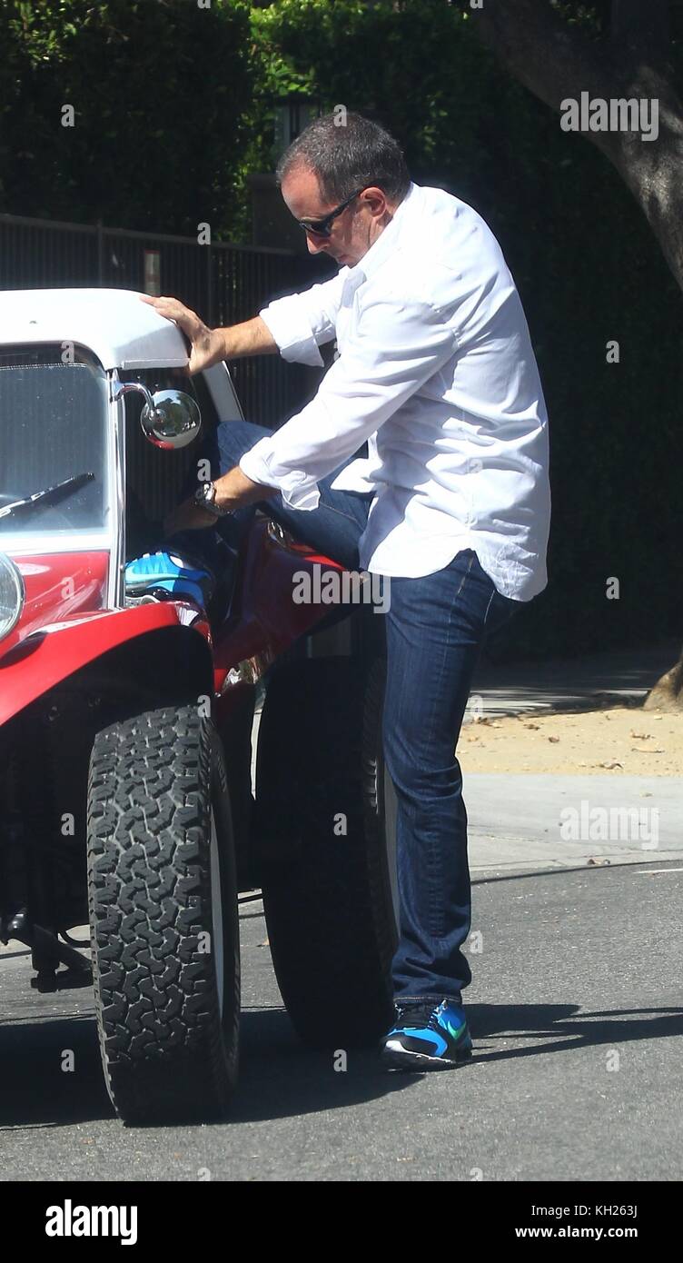 Jerry Seinfeld spotted leaving Urth cafe in West Hollywood Featuring ...