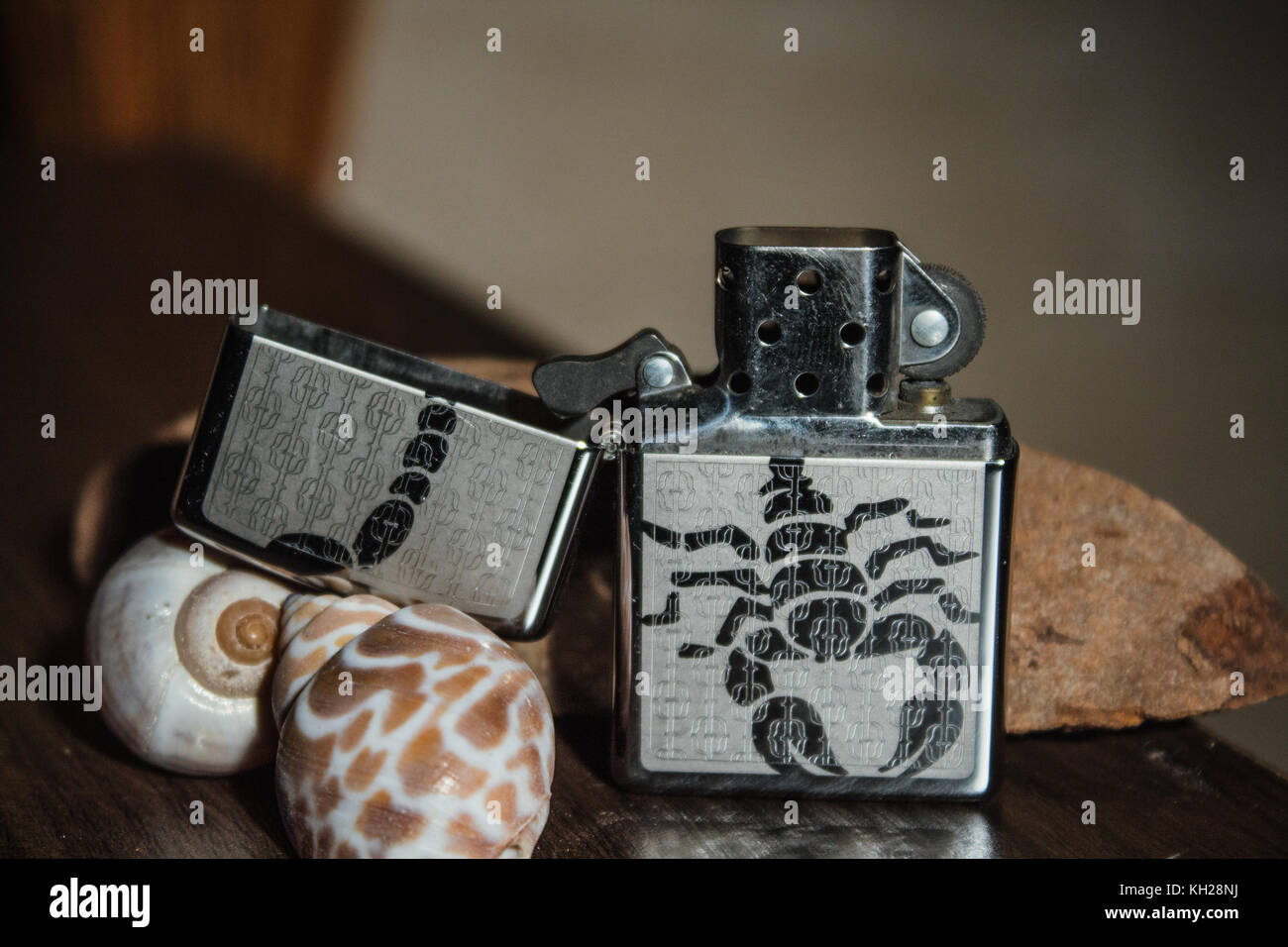 Cigaret lighter hi-res stock photography and images - Alamy