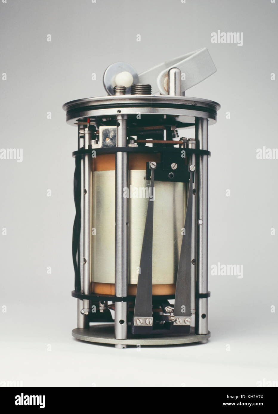 Seismometer earthquake seismic hi-res stock photography and images - Alamy