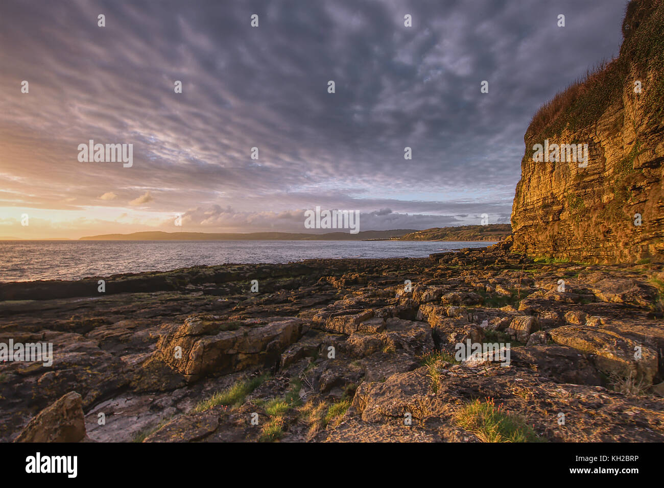Beautiful landscape before sunset on Anglesey rocky coast,Moelfre ...
