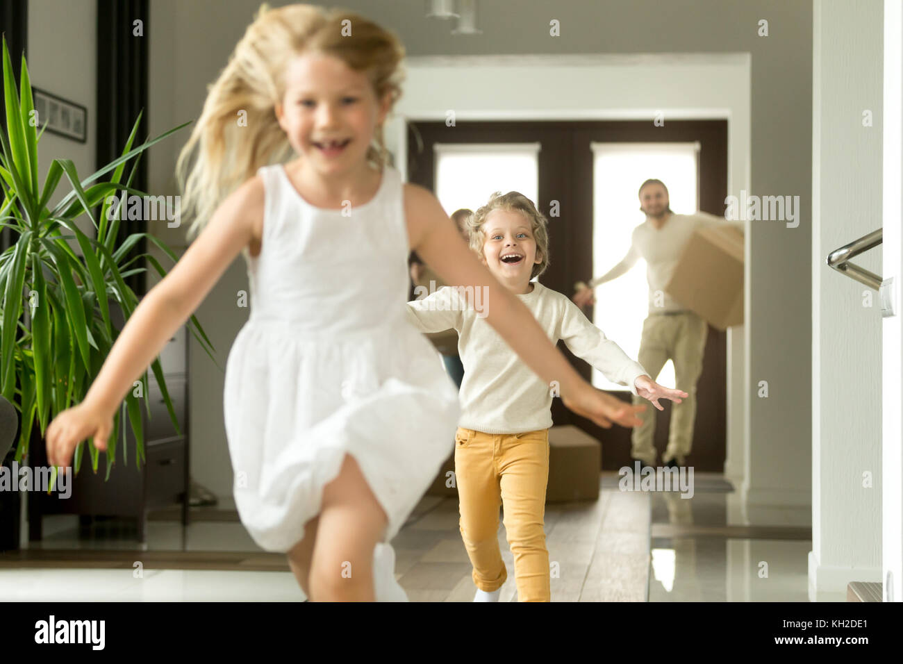 Little Kids Running Funny