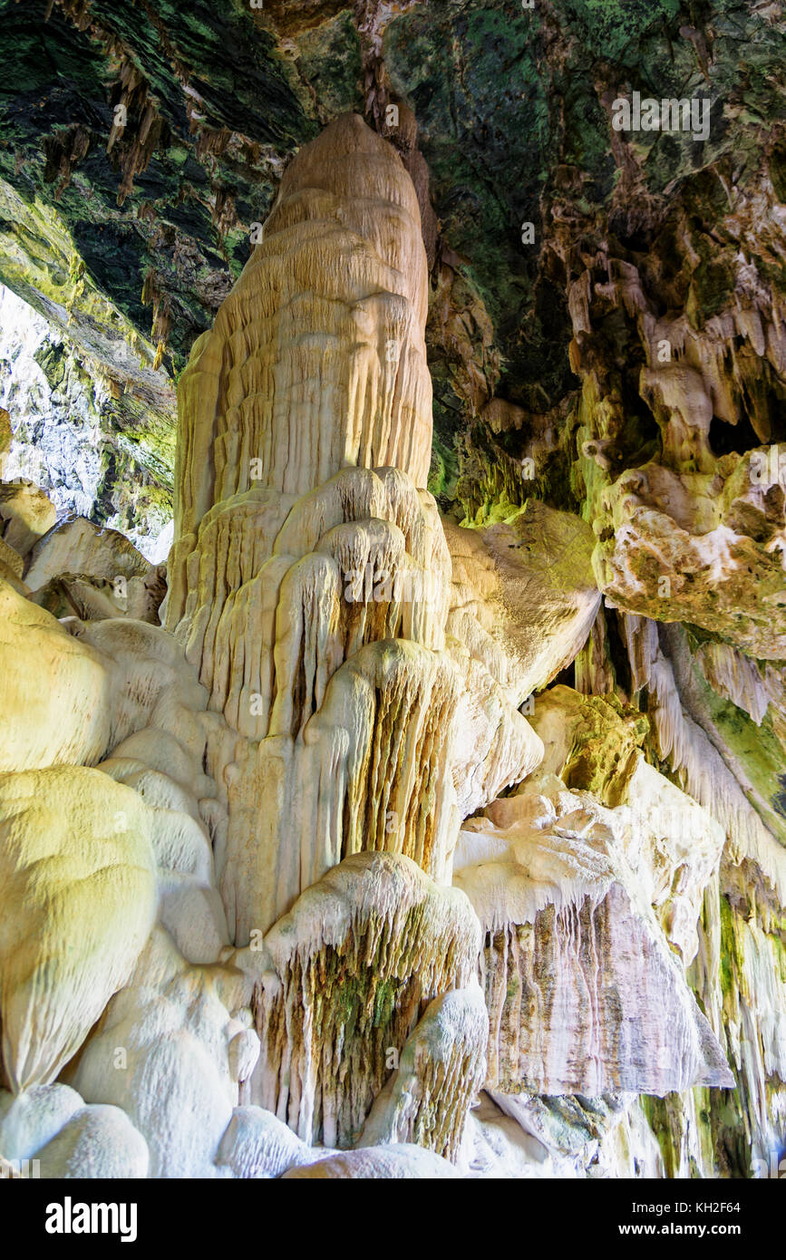 Beautiful nature of stalactite and stalagmite at Bua Boke Cave Natural ...
