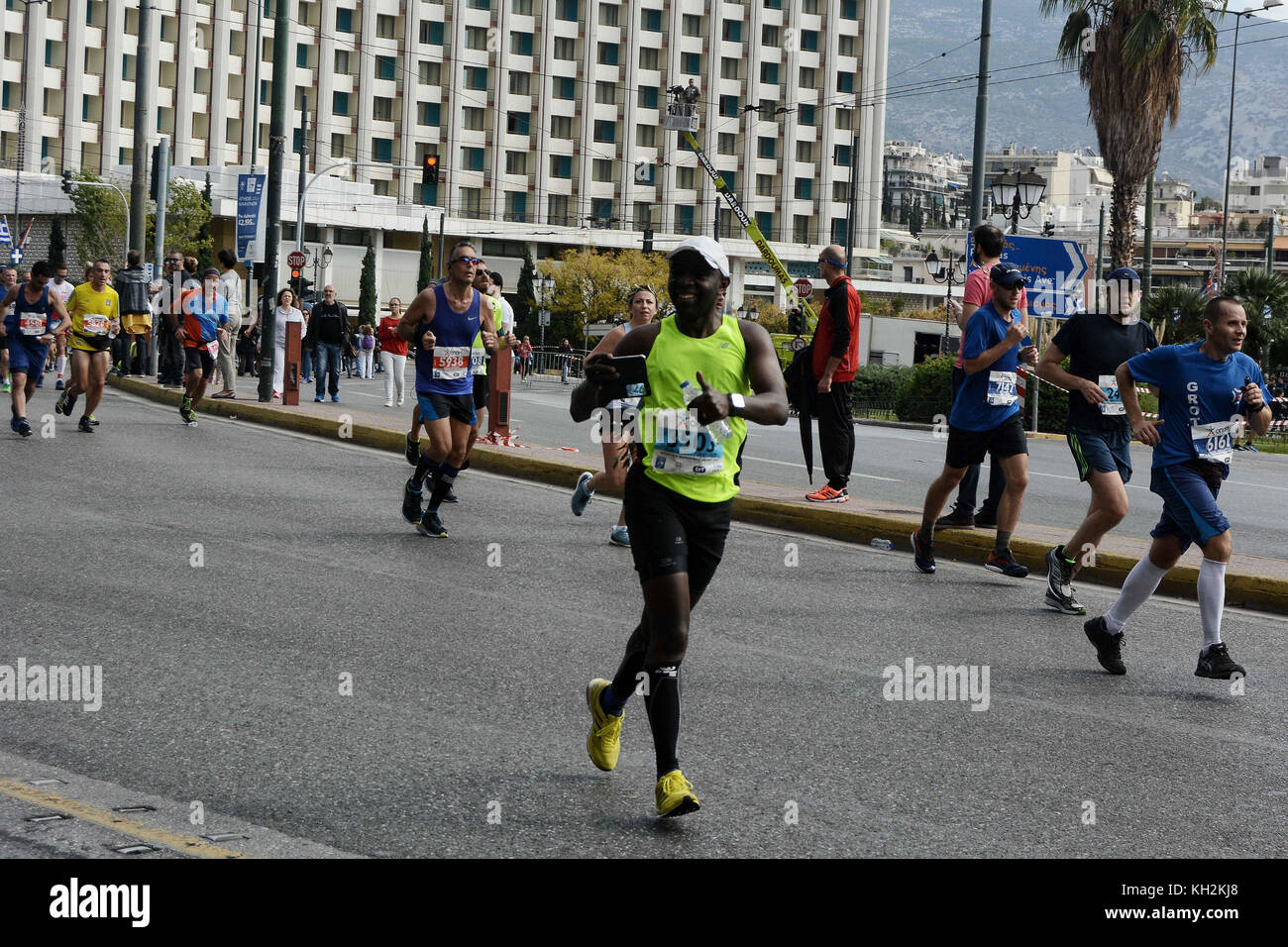 Athens, Greece. 12th Nov, 2017. Runners of 35th Authentic Athens ...