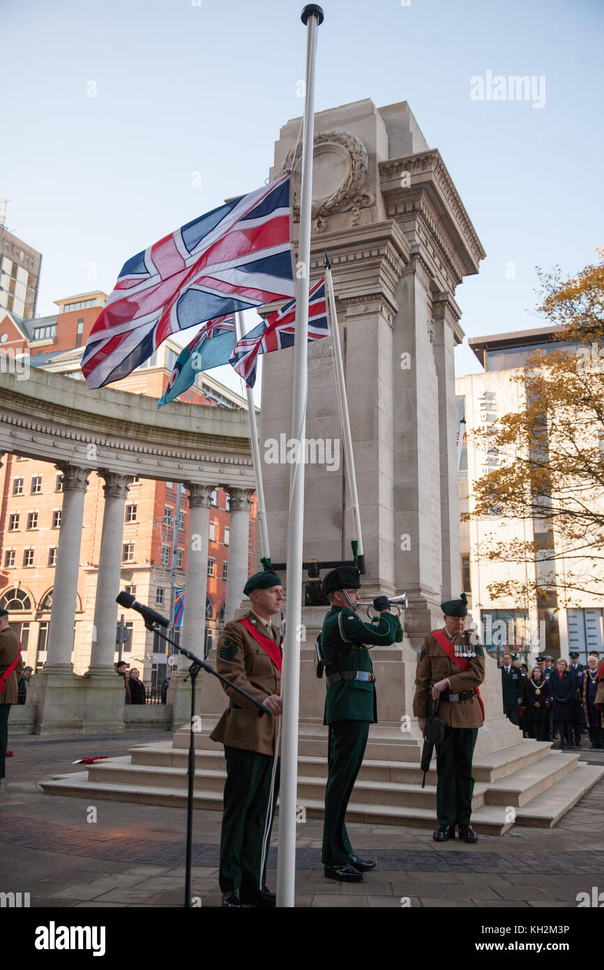 Cenotaph, Belfast City Hall 12th Nov 2017 . A Large crowd Gathered at ...