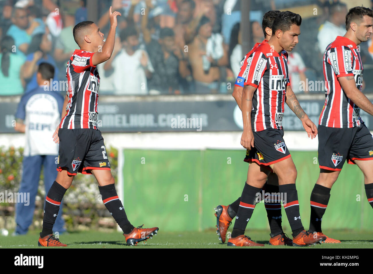 Rio De Janeiro, Brazil. 12th Nov, 2017. Photo during Vasco x São Paulo ...