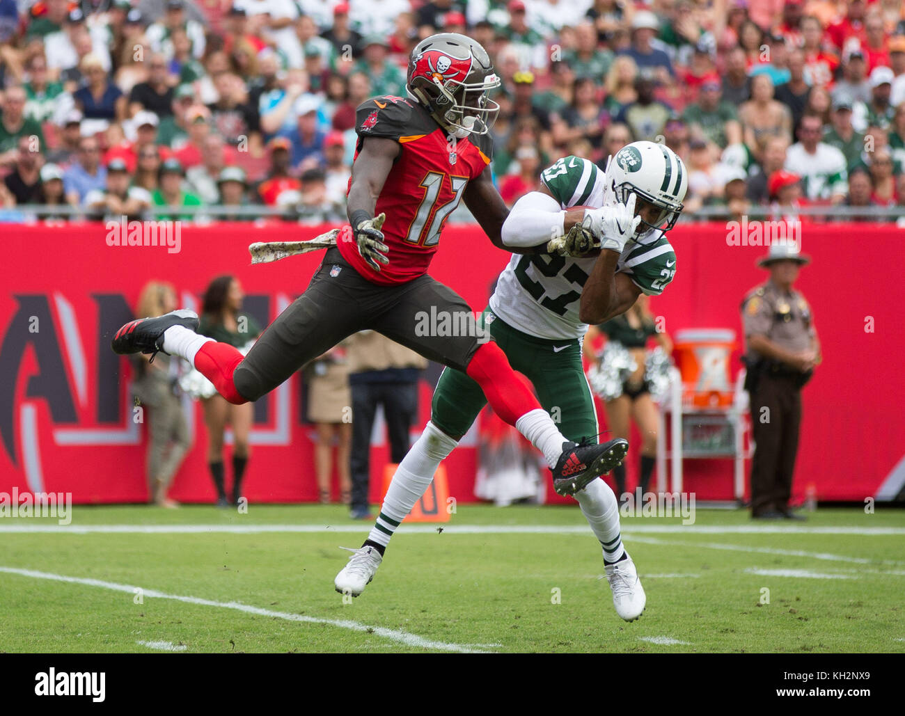 Florida, USA. 12th Nov, 2017. LOREN ELLIOTT | Times .New York Jets ...