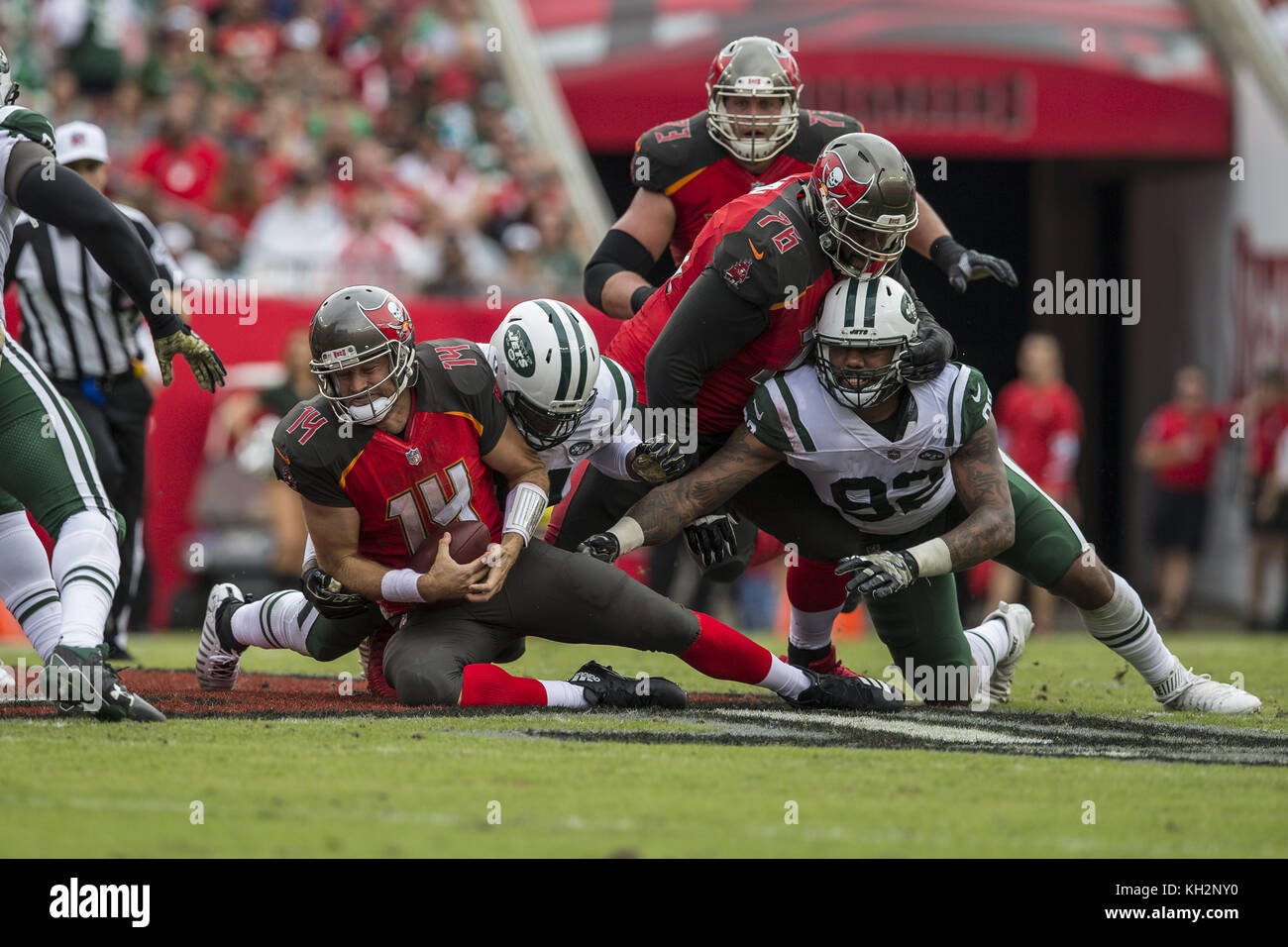 Tampa, Florida, USA. 31st Aug, 2017. Tampa Bay Buccaneers quarterback ...