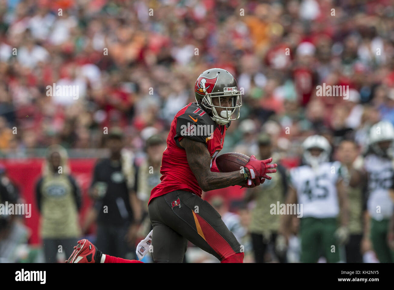 Tampa, Florida, USA. 31st Aug, 2017. Tampa Bay Buccaneers wide receiver ...