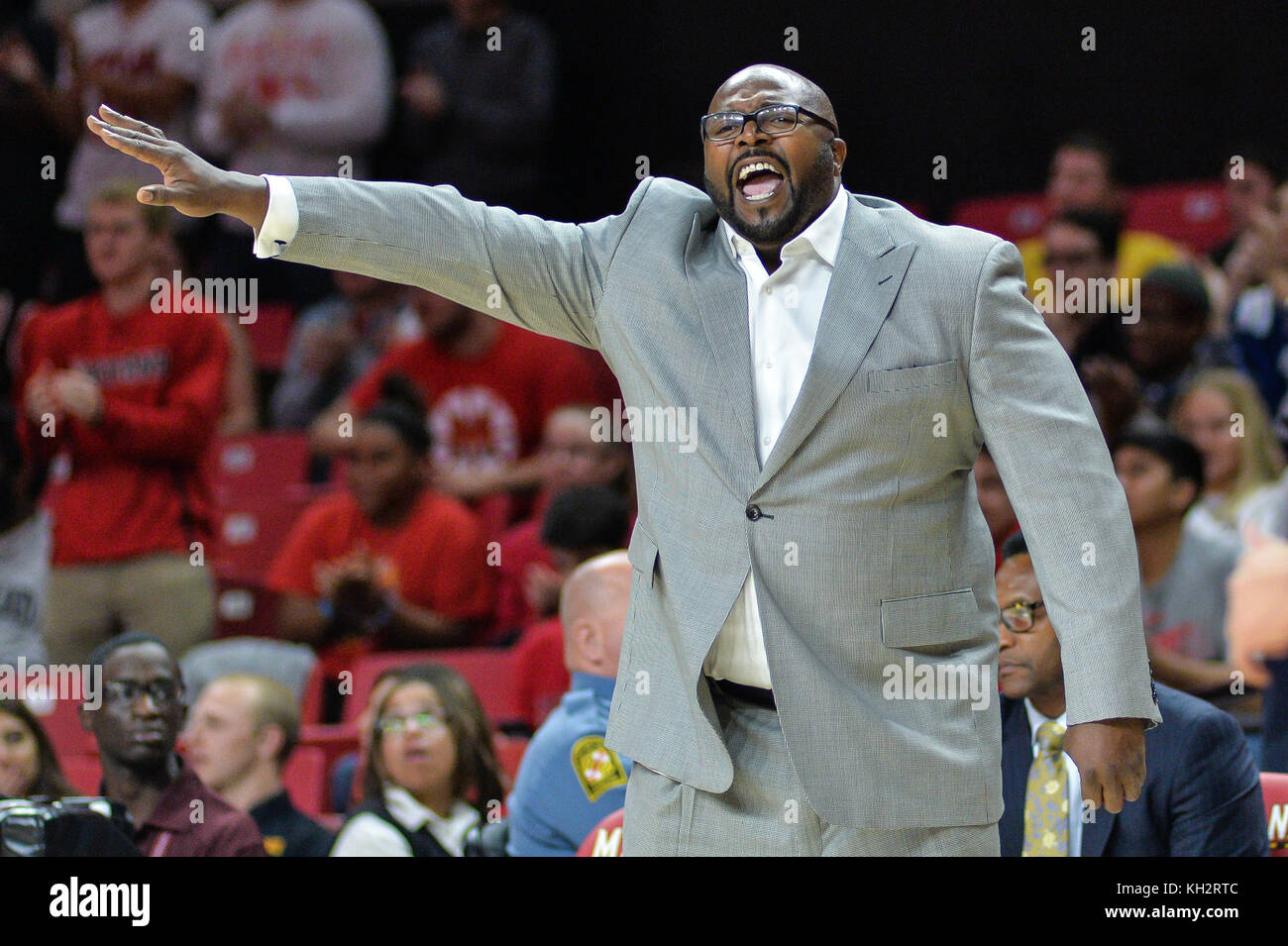 College Park, Maryland, USA. 12th Nov, 2017. Head Coach BOBBY COLLINS ...