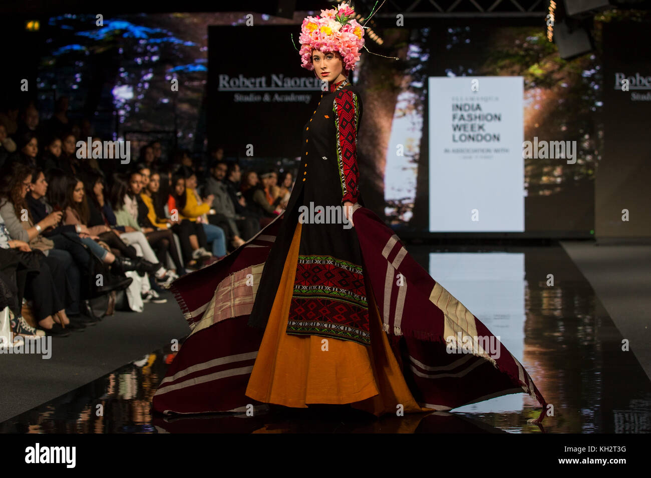 London, UK. 12th Nov, 2017. Models on catwalk showcasing existing and ...
