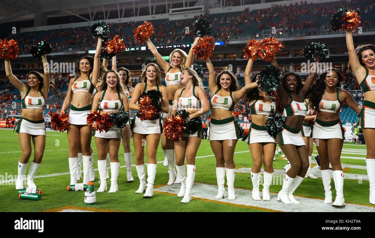 Miami Gardens, Florida, USA. 11th Nov, 2017. The Miami Sunsations dance ...