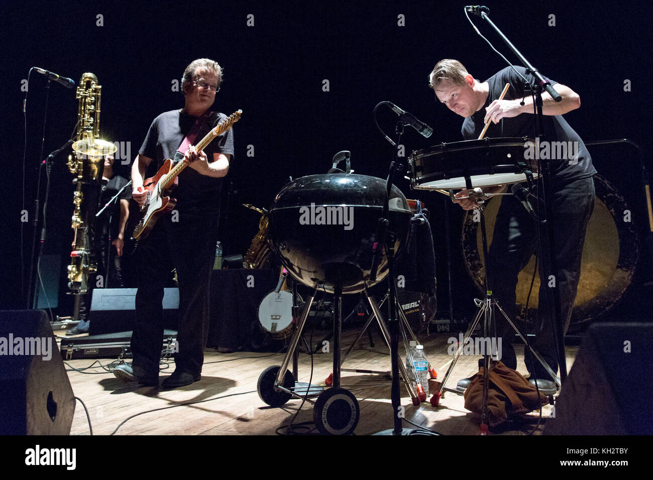 Madison, Wisconsin, USA. 24th Oct, 2017. GORDON GANO and JOHN SPARROW ...