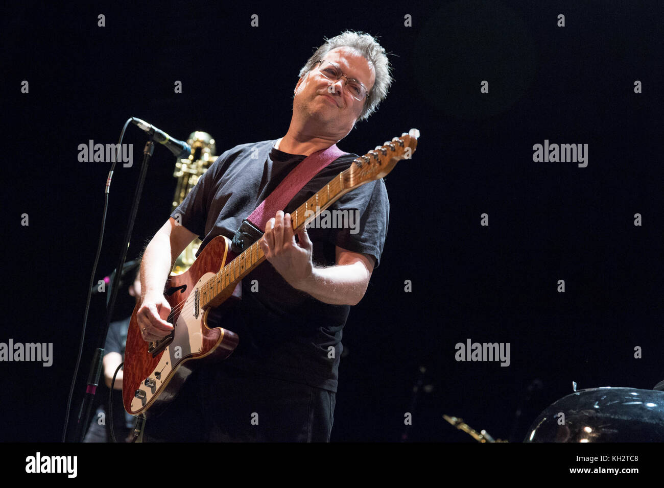 Violent femmes 2017 hi-res stock photography and images - Alamy