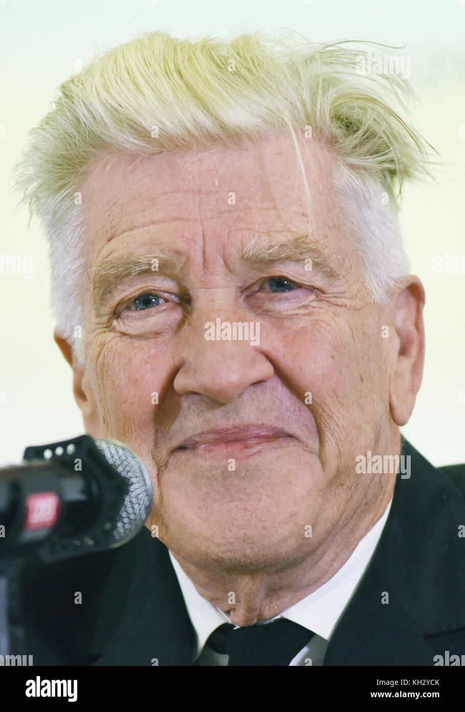 David Lynch opens his exhibition Silence and Dynamism on November 12 ...