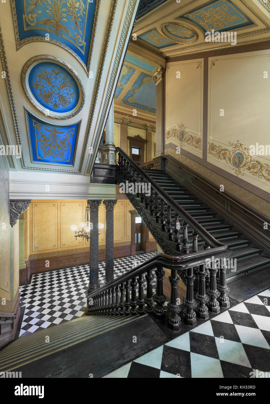 Grand staircase in the Michigan State Capitol in Lansing, Michigan ...