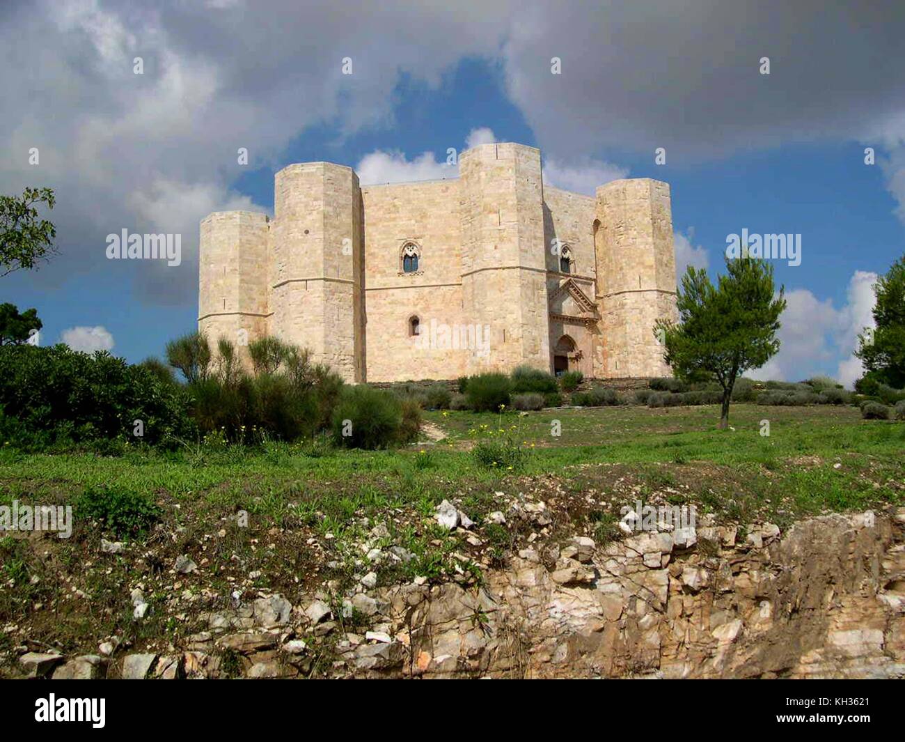 The castle of Frederick II in the region of Apulia, southern Italy ...