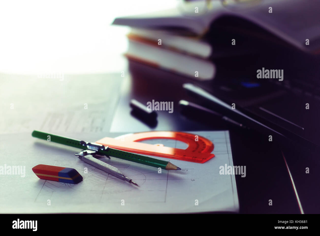 Hammer and divider hi-res stock photography and images - Alamy