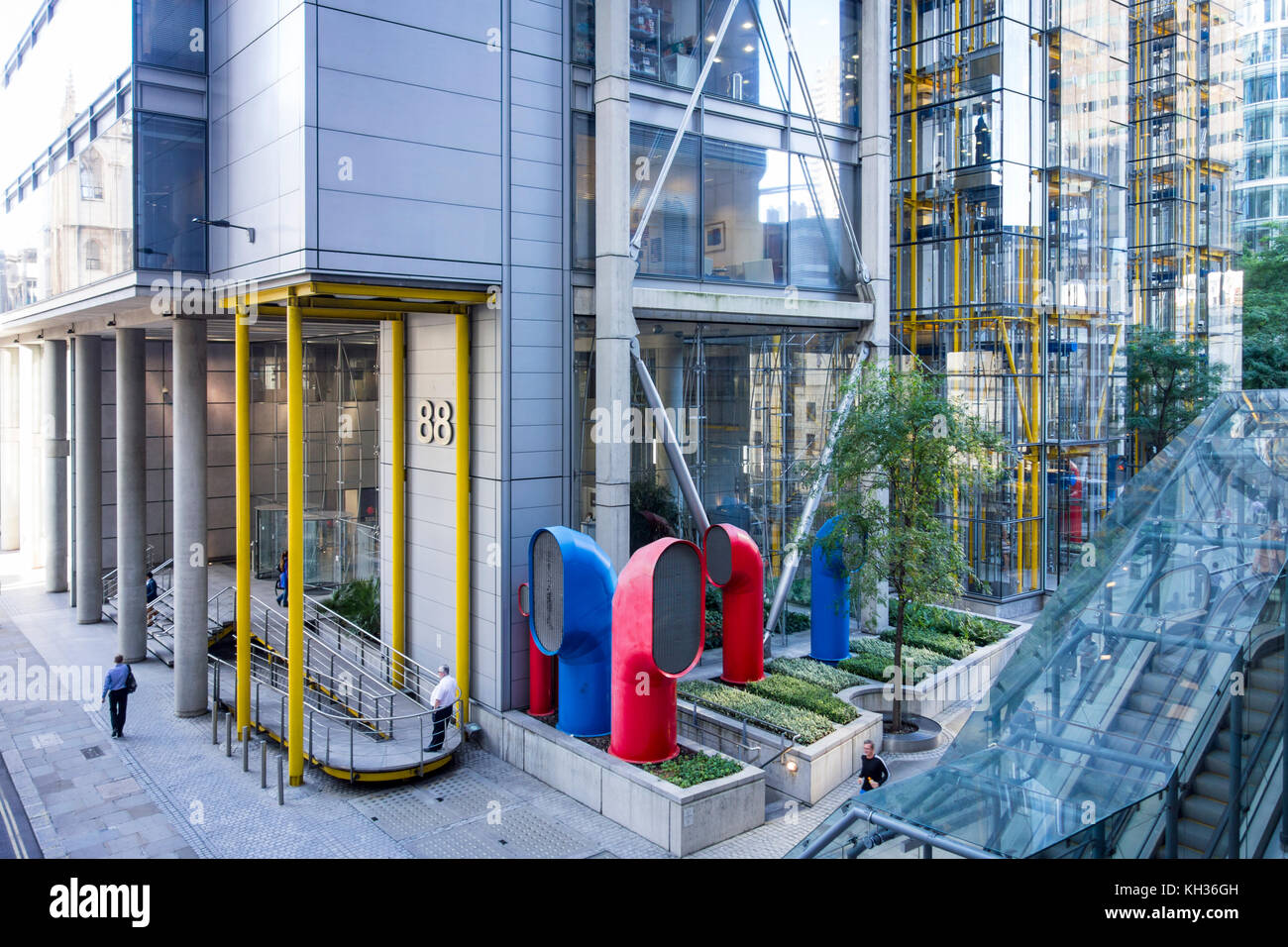 Detail of commercial skyscraper 88 Wood Street by Graham Stirk of ...