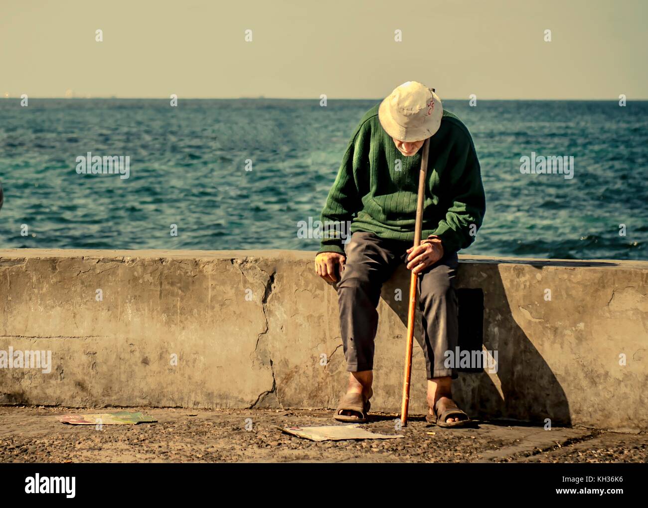 Sea man hi-res stock photography and images - Alamy