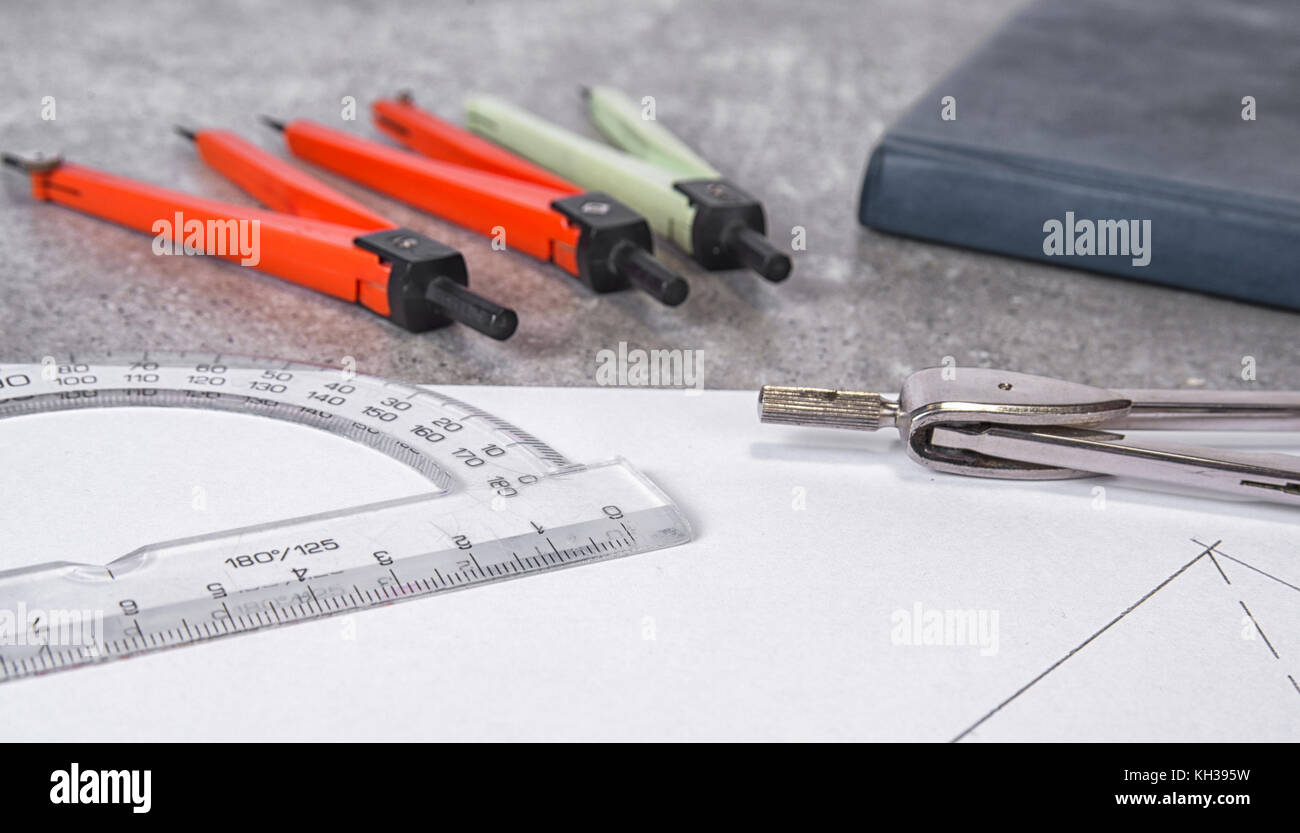 Radius measurement hi-res stock photography and images - Alamy