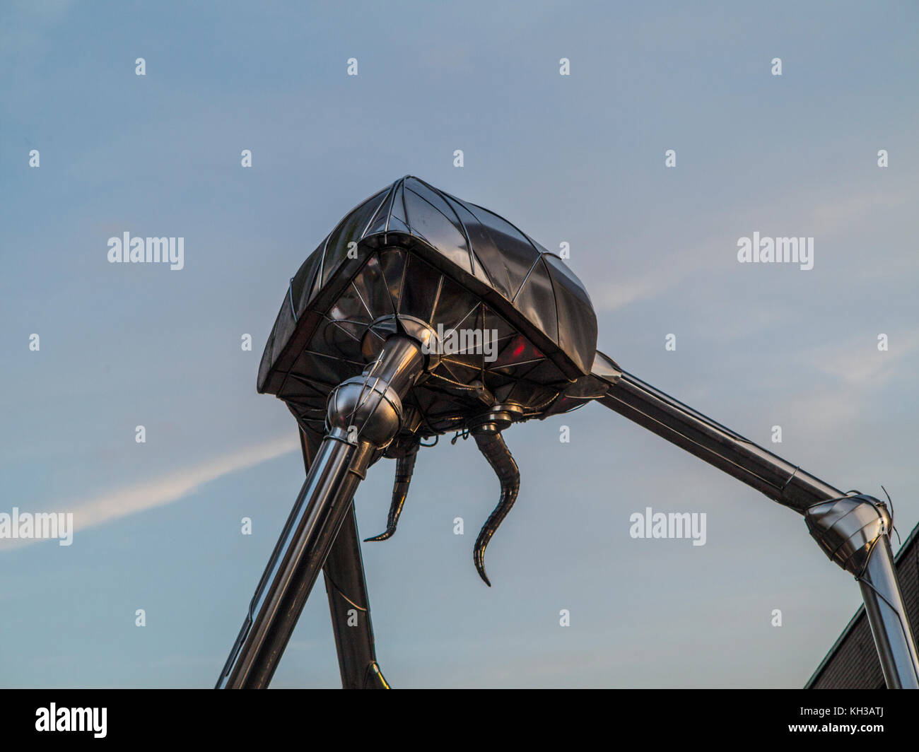 Martian tripod High Resolution Stock Photography and Images - Alamy