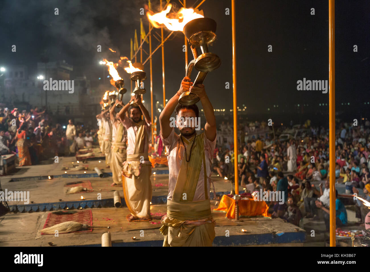 Varanasi Ganga aarti ceremony rituals performed by Hindu priests at ...