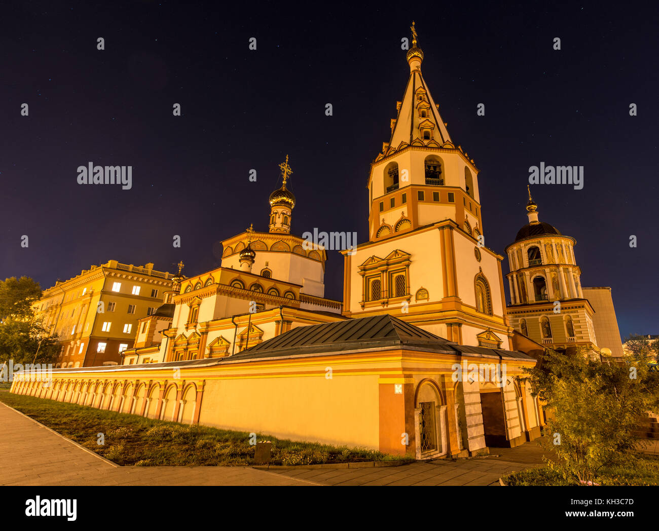 Cathedral of the epiphany irkutsk hi-res stock photography and images ...