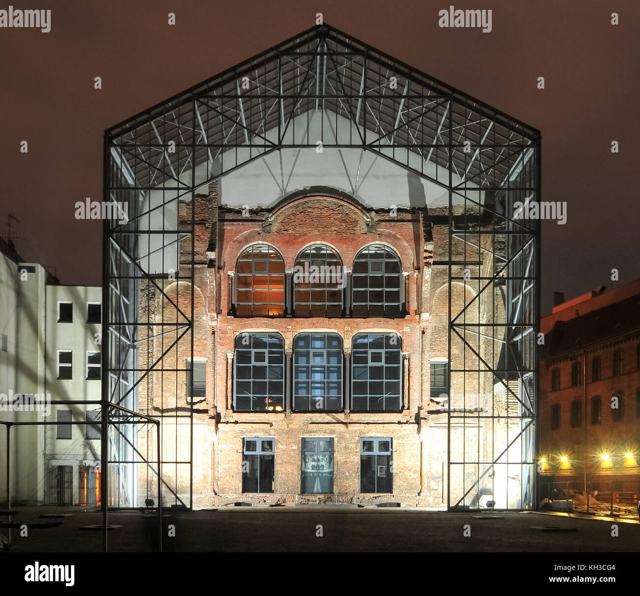 Neue synagogue berlin germany hi-res stock photography and images - Alamy