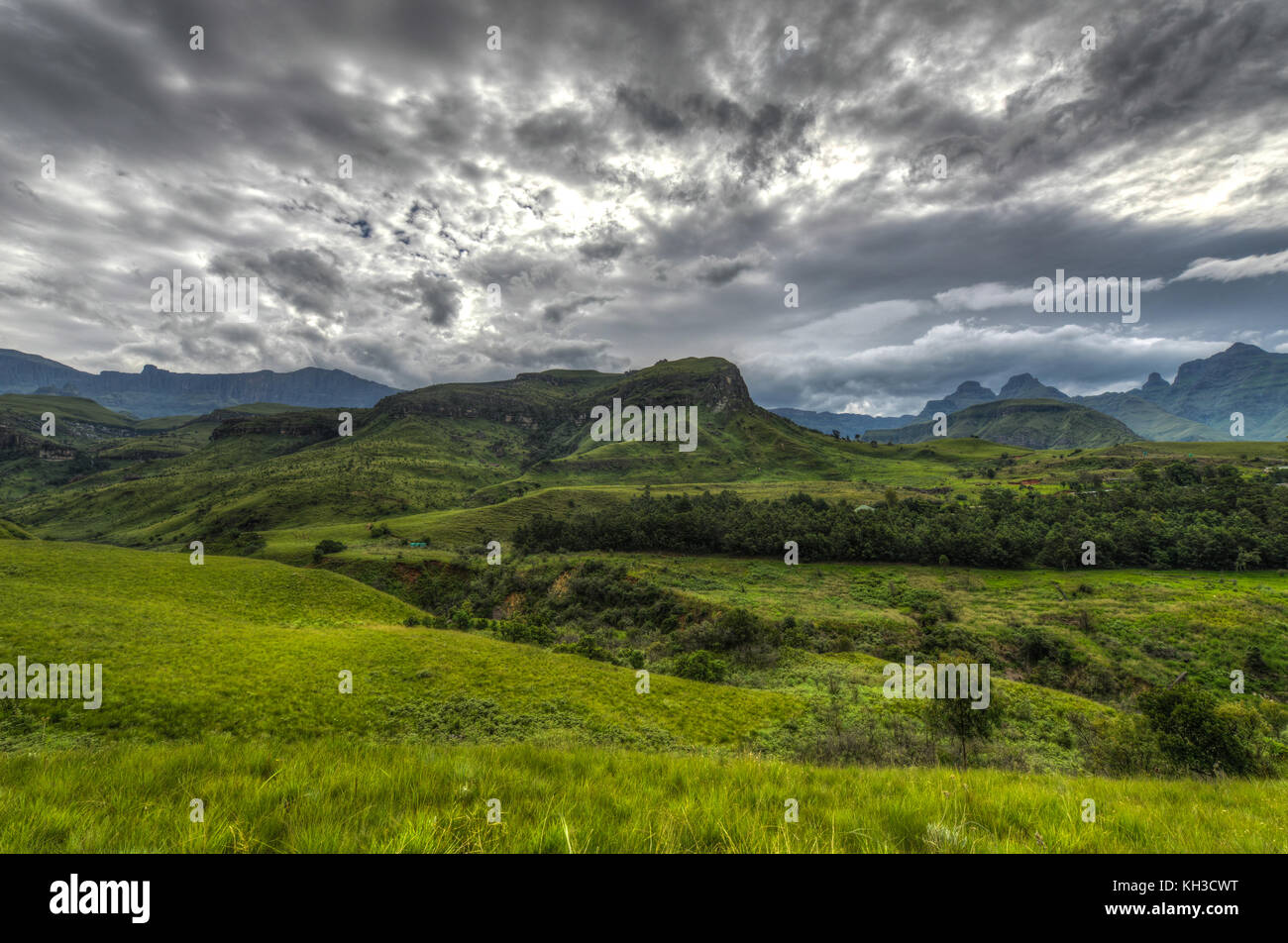 Giants castle game reserve hi-res stock photography and images - Alamy