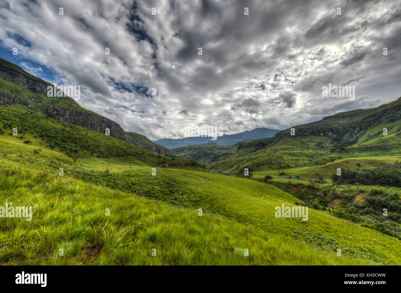 Giants castle game reserve hi-res stock photography and images - Alamy