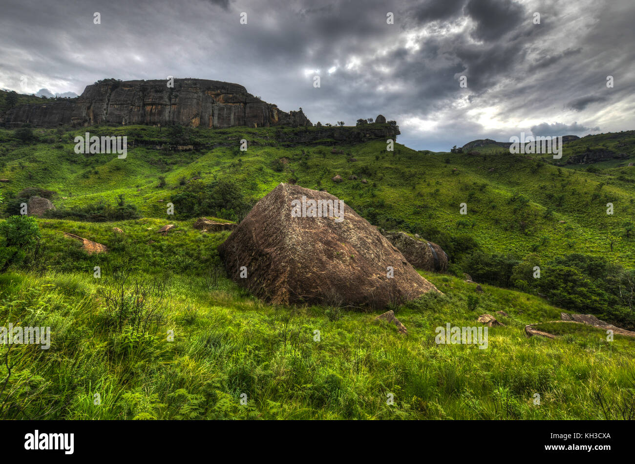 Giants castle game reserve hi-res stock photography and images - Alamy