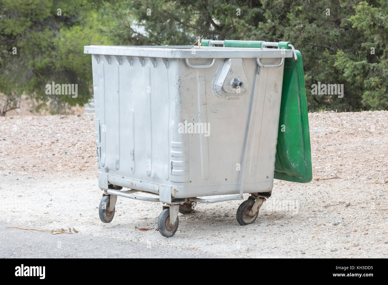 Garbage container in Greece - Keeping nature clean Stock Photo - Alamy