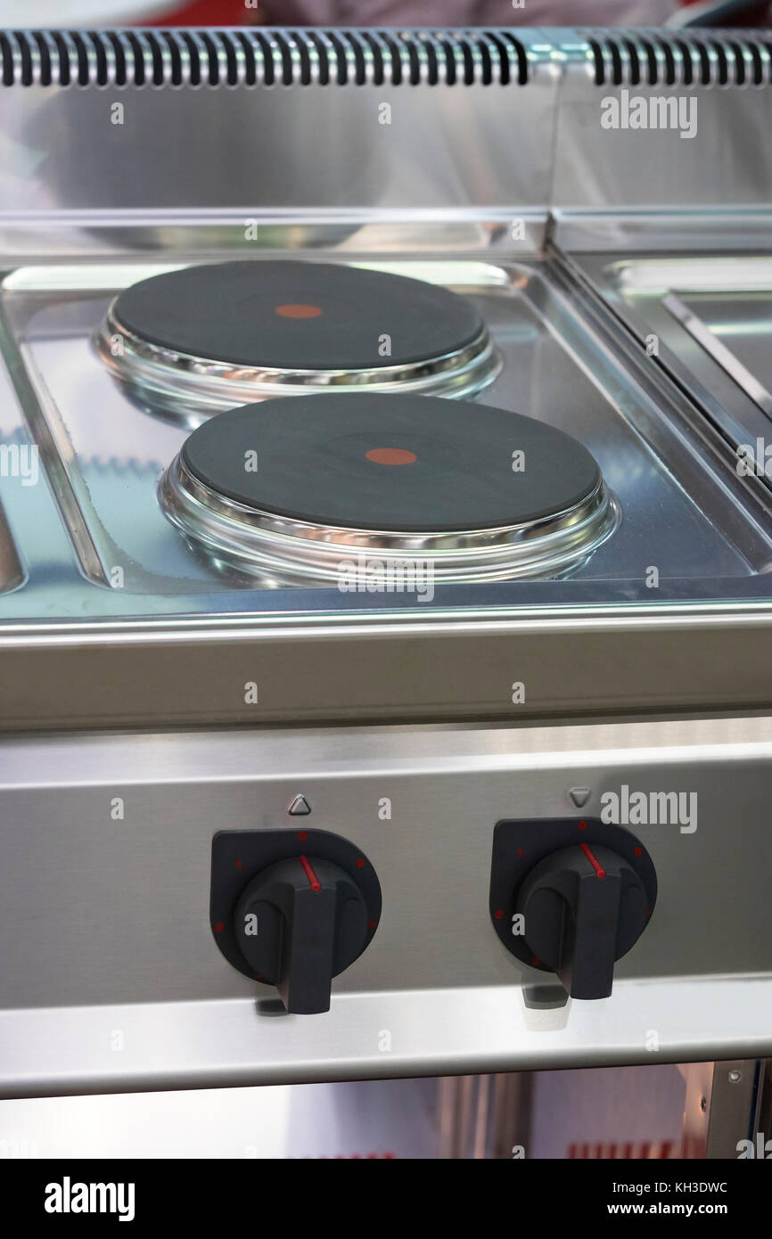 The metal surface of the cooking plate for cooking Stock Photo - Alamy