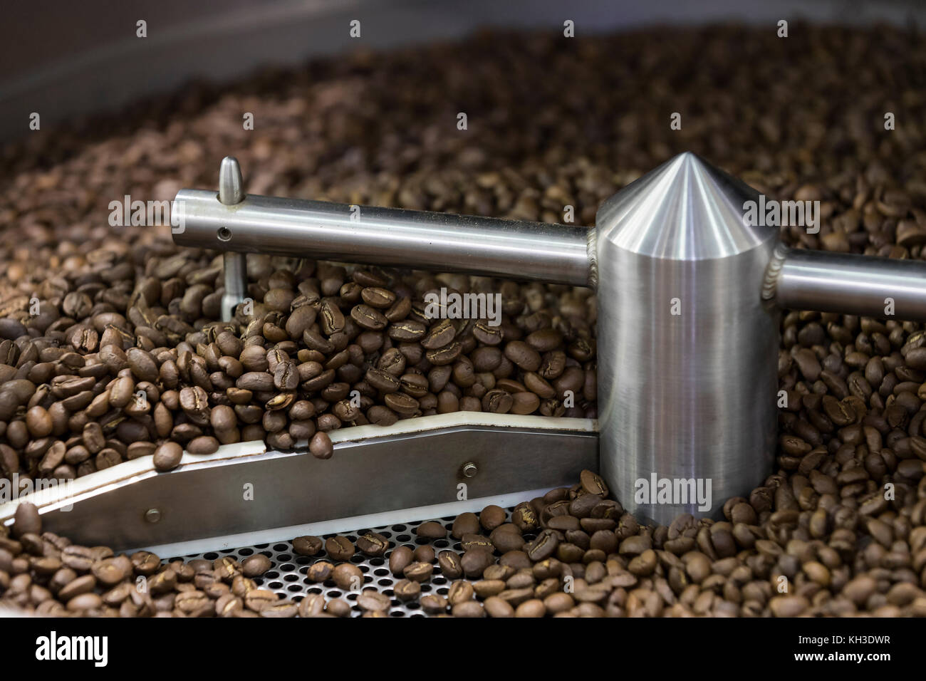 Dynamic dump background hi-res stock photography and images - Alamy