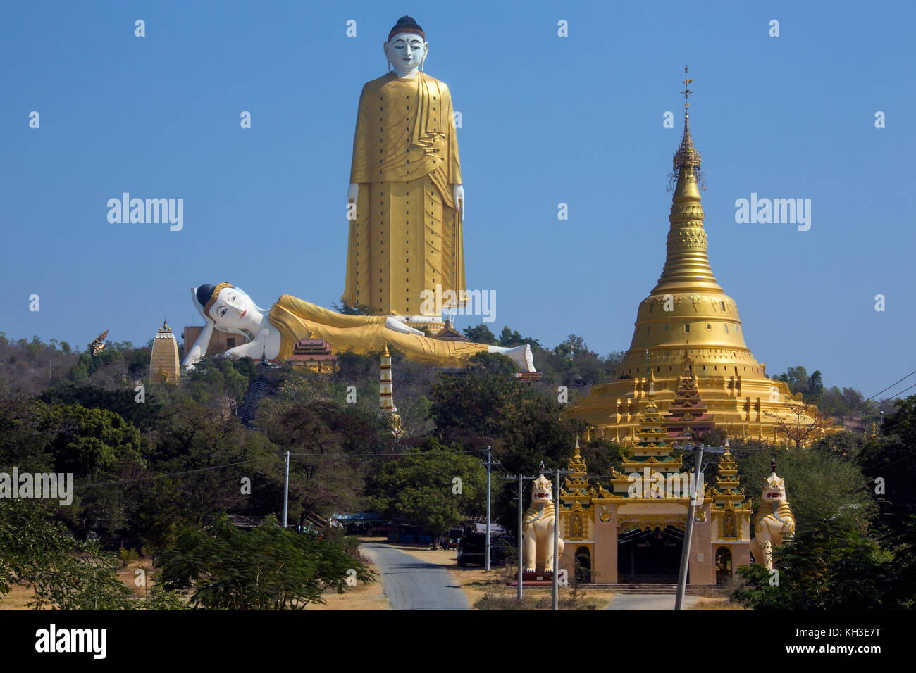 Tallest Buddha Statue Stock Photos & Tallest Buddha Statue Stock Images ...