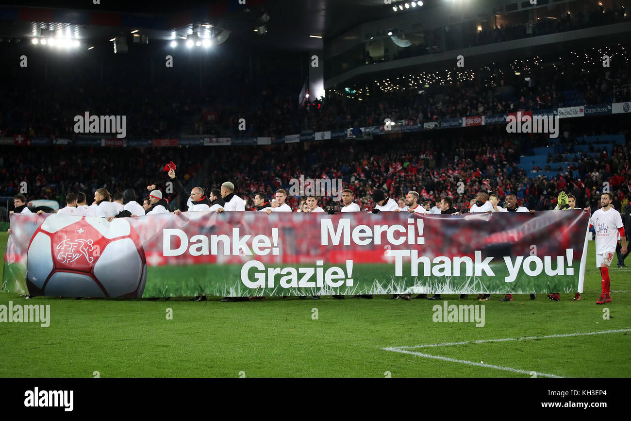 Switzerland players thank their fans after the FIFA World Cup ...