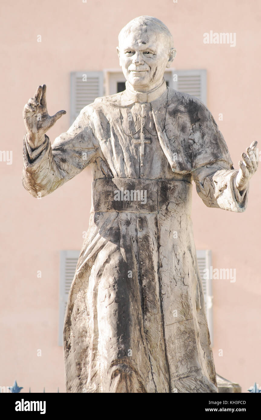 Pope Jean-Paul II statue, Fourviere basilica, Lyon, France Stock Photo ...