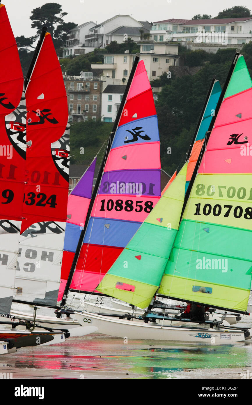 Colorful sails hi-res stock photography and images - Alamy