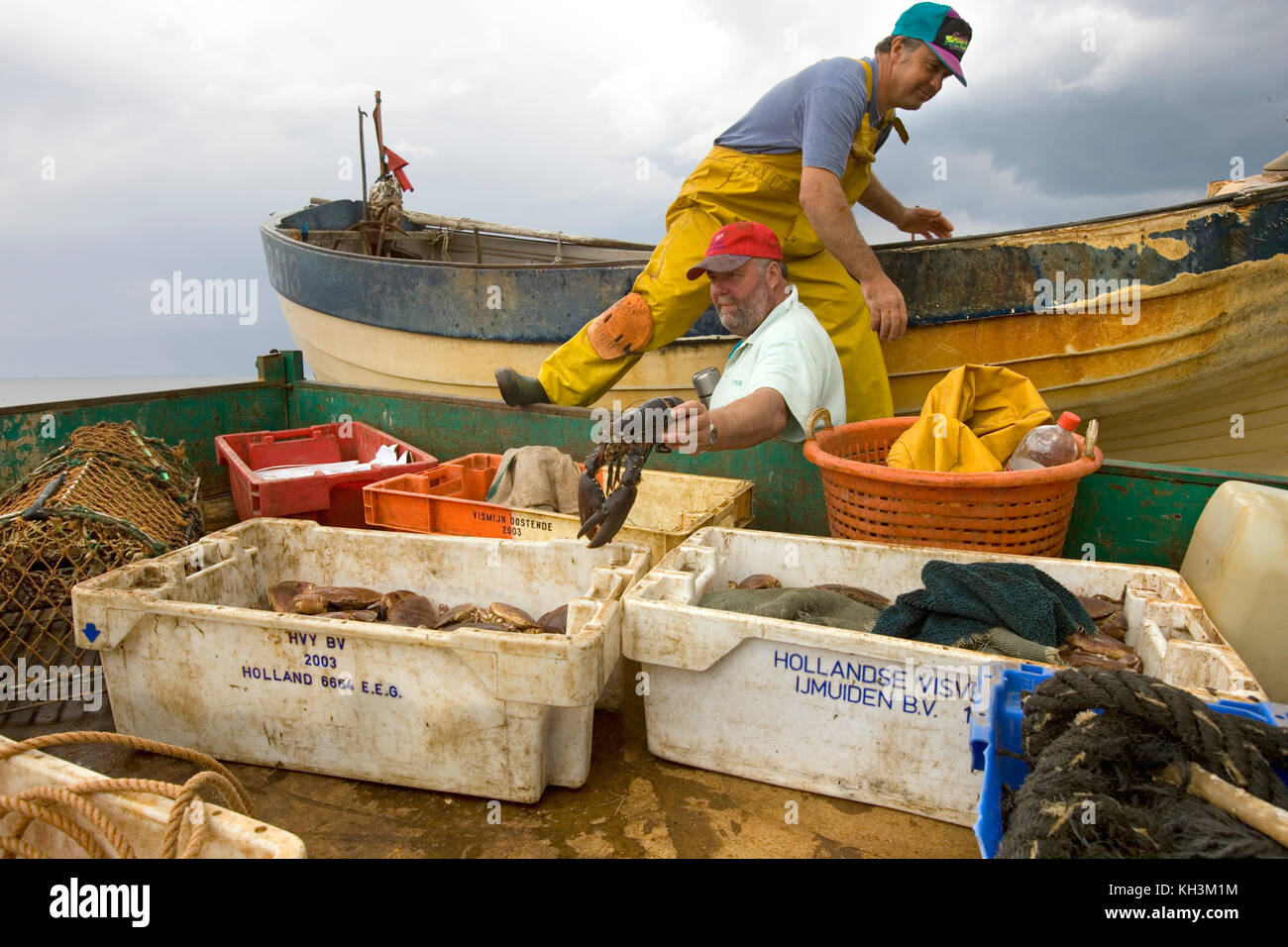 Fishing boat landed on beach hi-res stock photography and images - Alamy