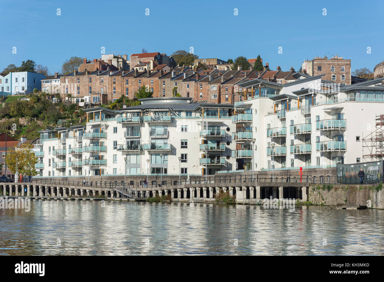 Modern Riverside apartments, Oporto Quay, Floating Harbour, Harbourside ...