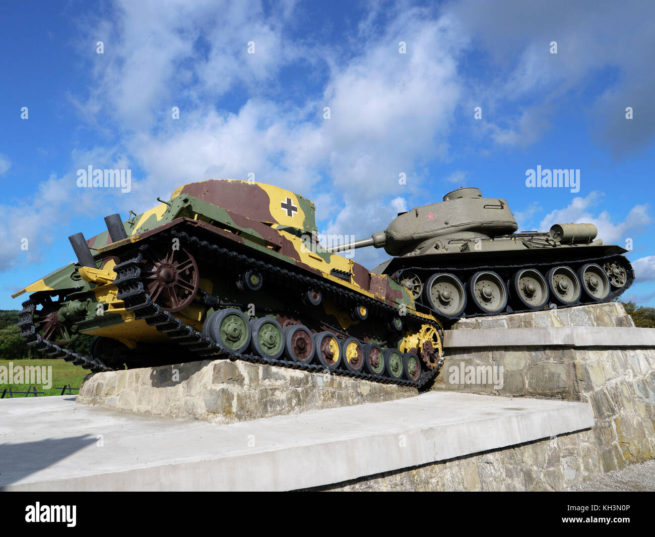 Panzer monument hi-res stock photography and images - Alamy