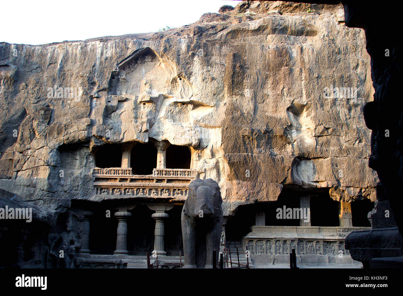 Kailash caves hi-res stock photography and images - Alamy