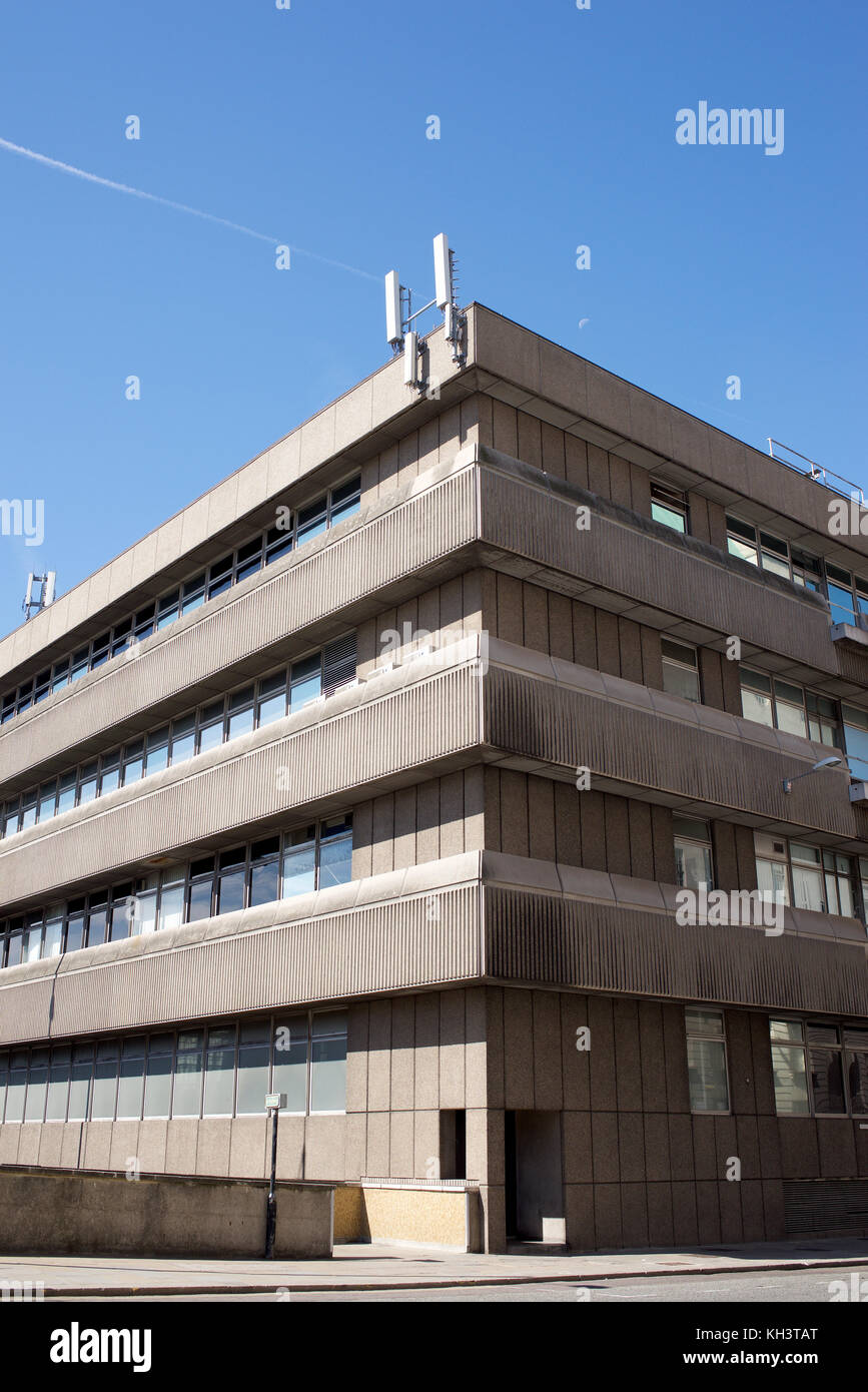 Office building in sunlight and shadow Stock Photo - Alamy