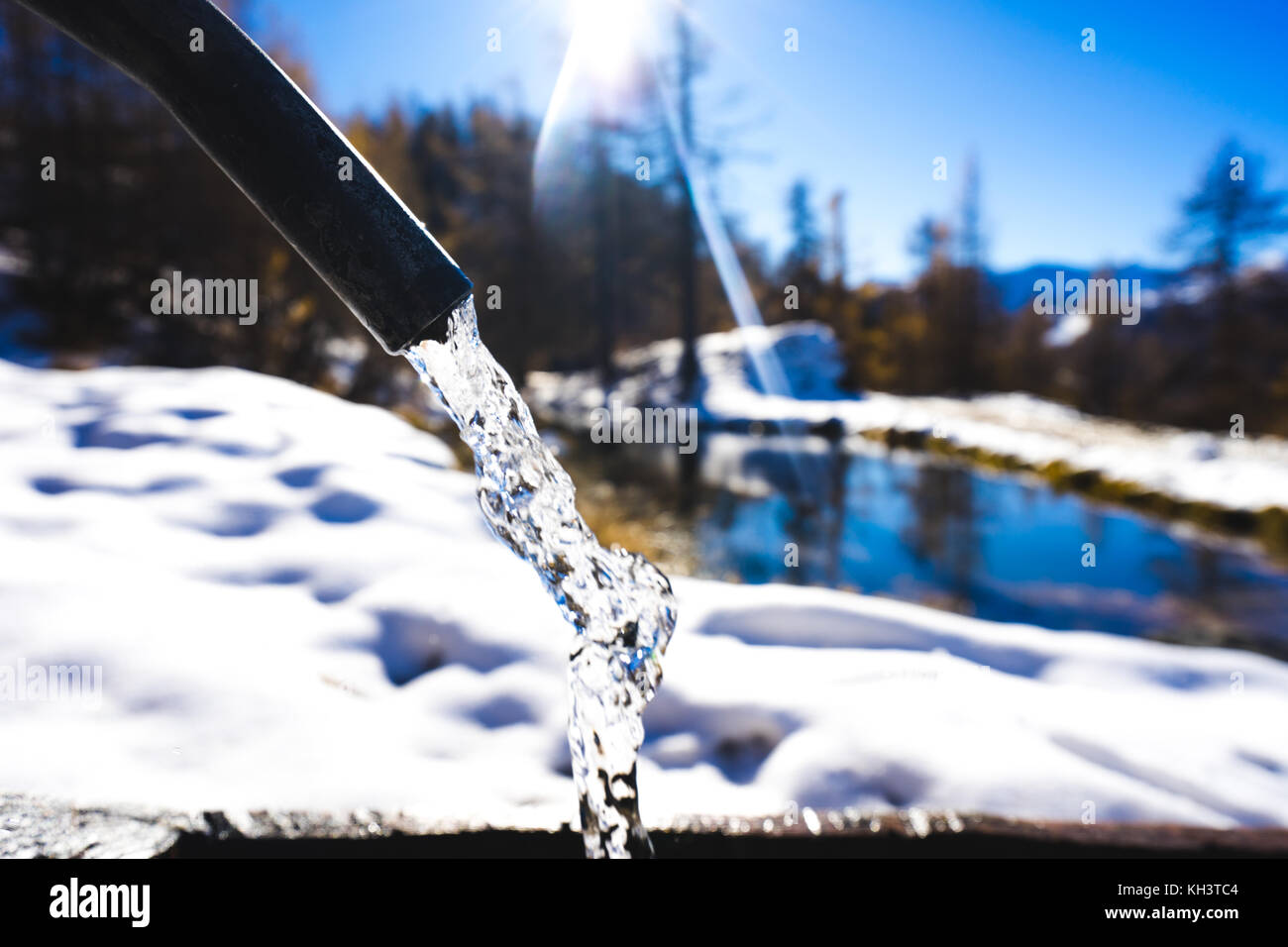 Liquid pipe hi-res stock photography and images - Alamy