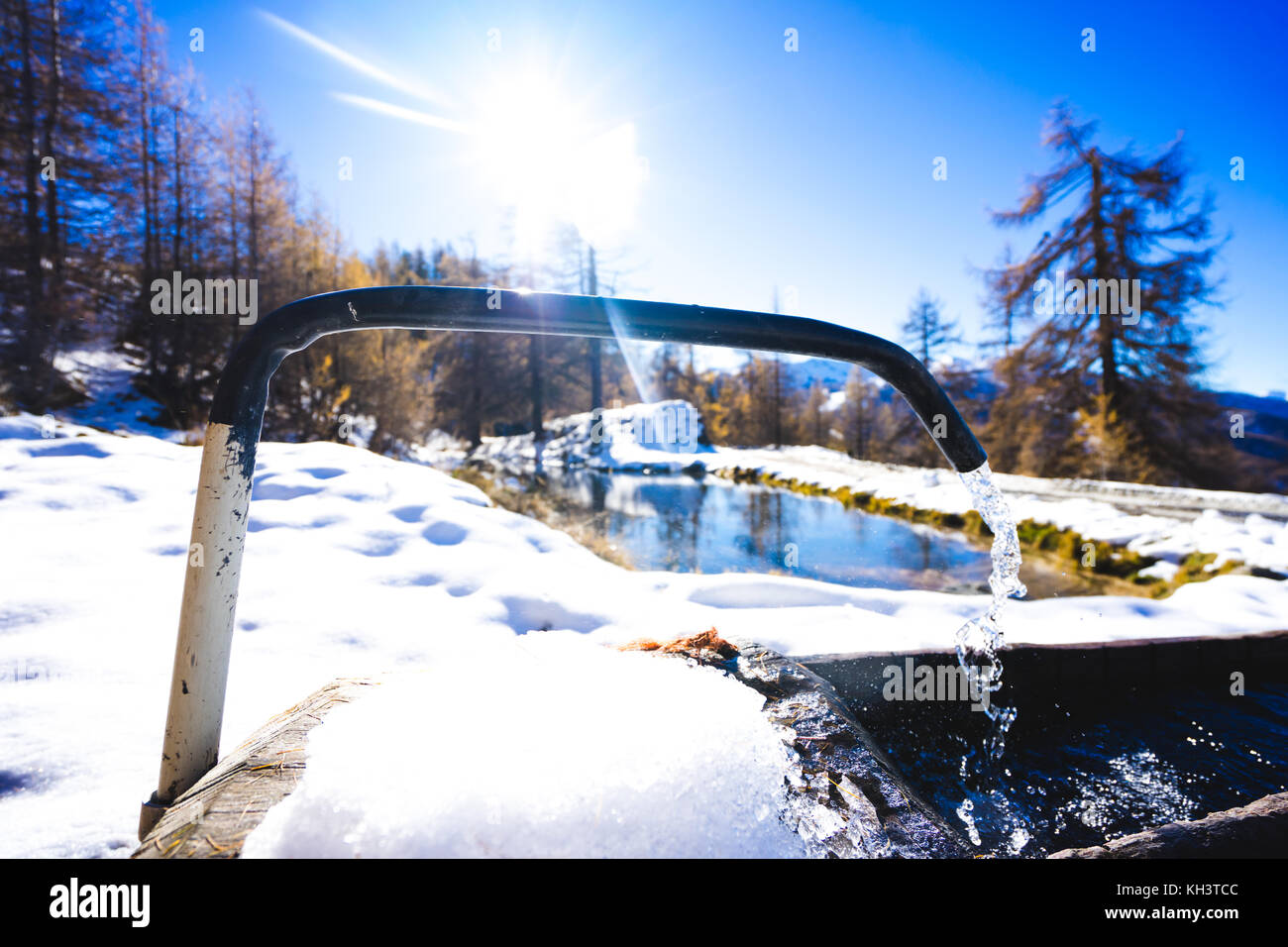 Liquid pipe hi-res stock photography and images - Alamy