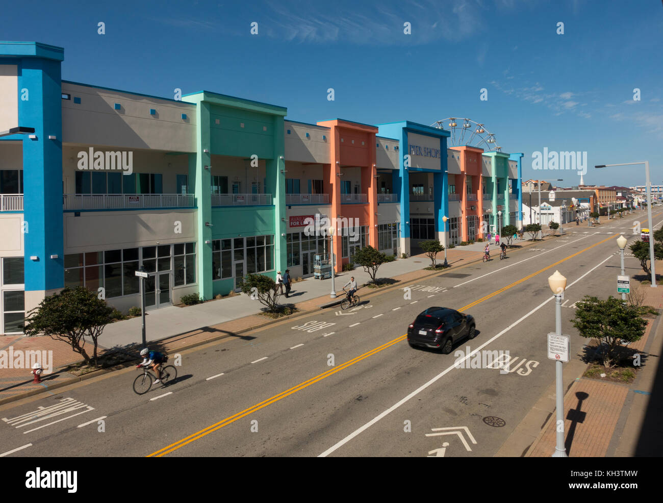 street scene Virginia Beach Stock Photo - Alamy